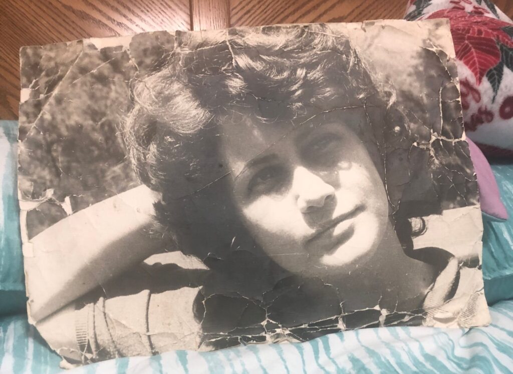 The #1 Photo Restoration Service - Fix Your Old, Damaged Photos