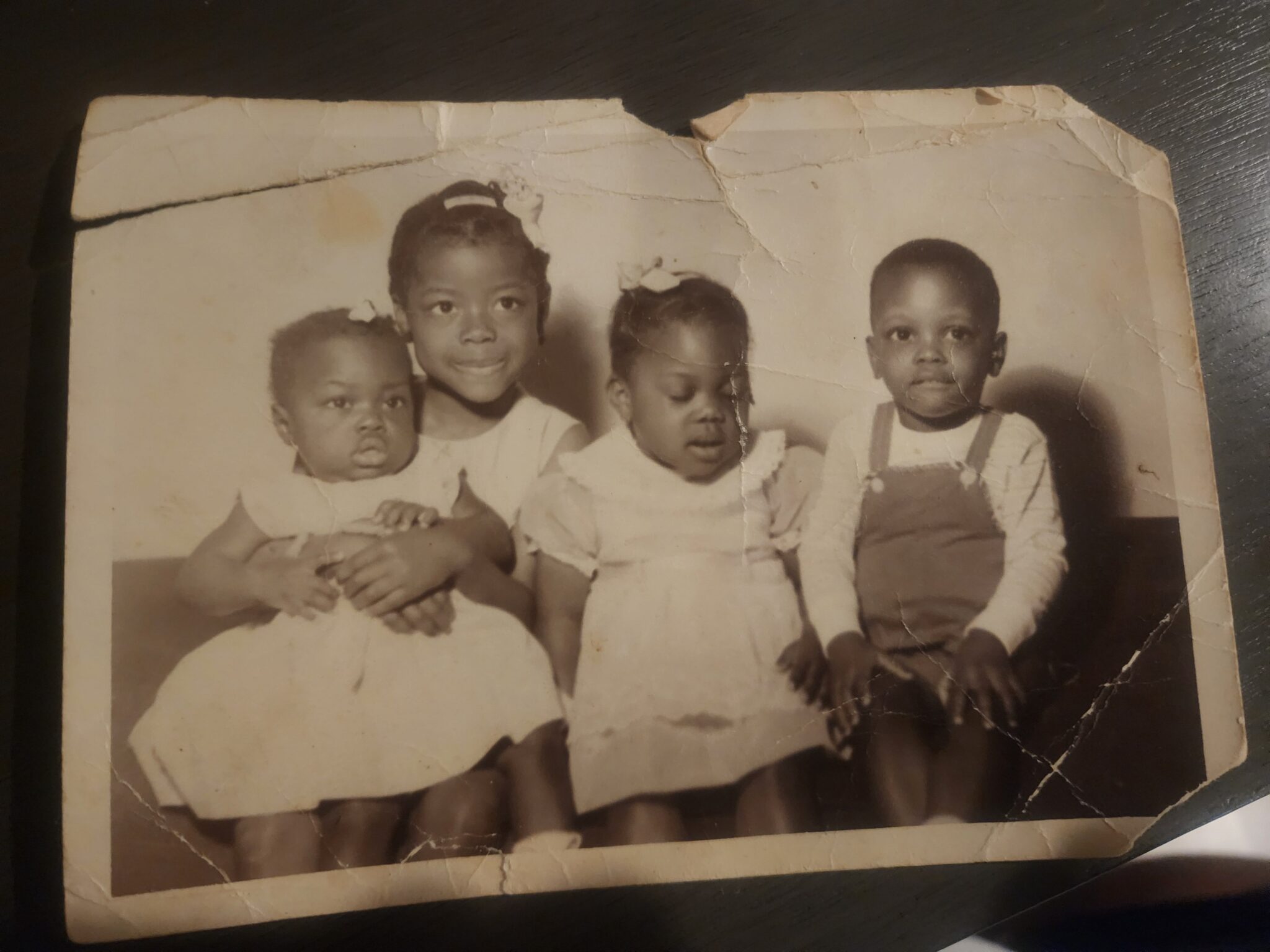 The #1 Photo Restoration Service - Fix Your Old, Damaged Photos